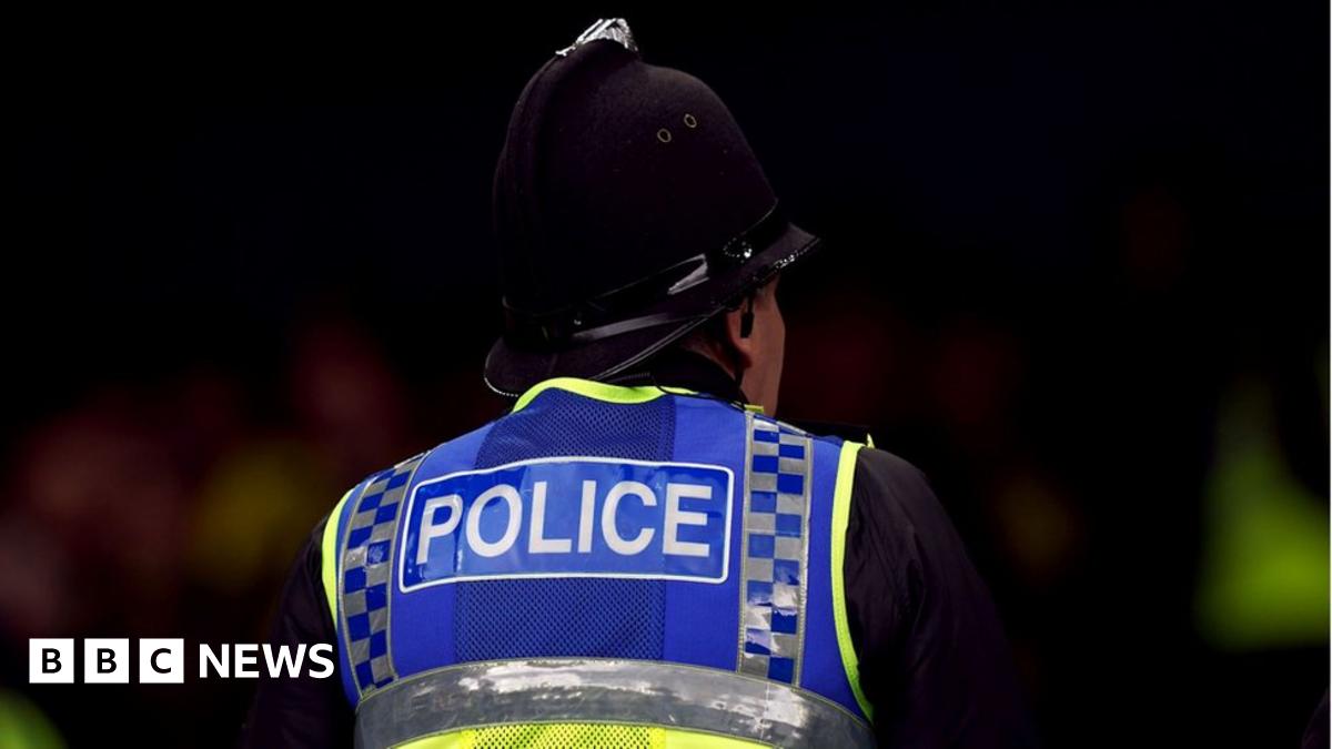 Suffolk Police officer denies coercive control offences - BBC News