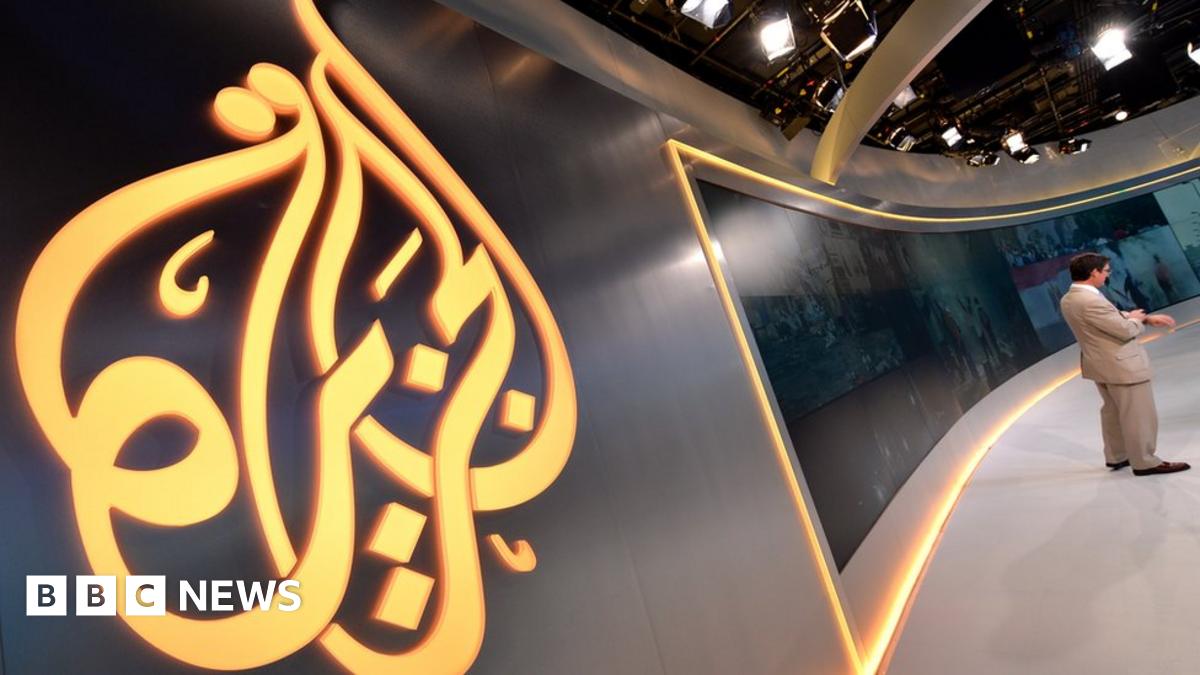 Qatar hacking row fuels Gulf tensions - BBC News