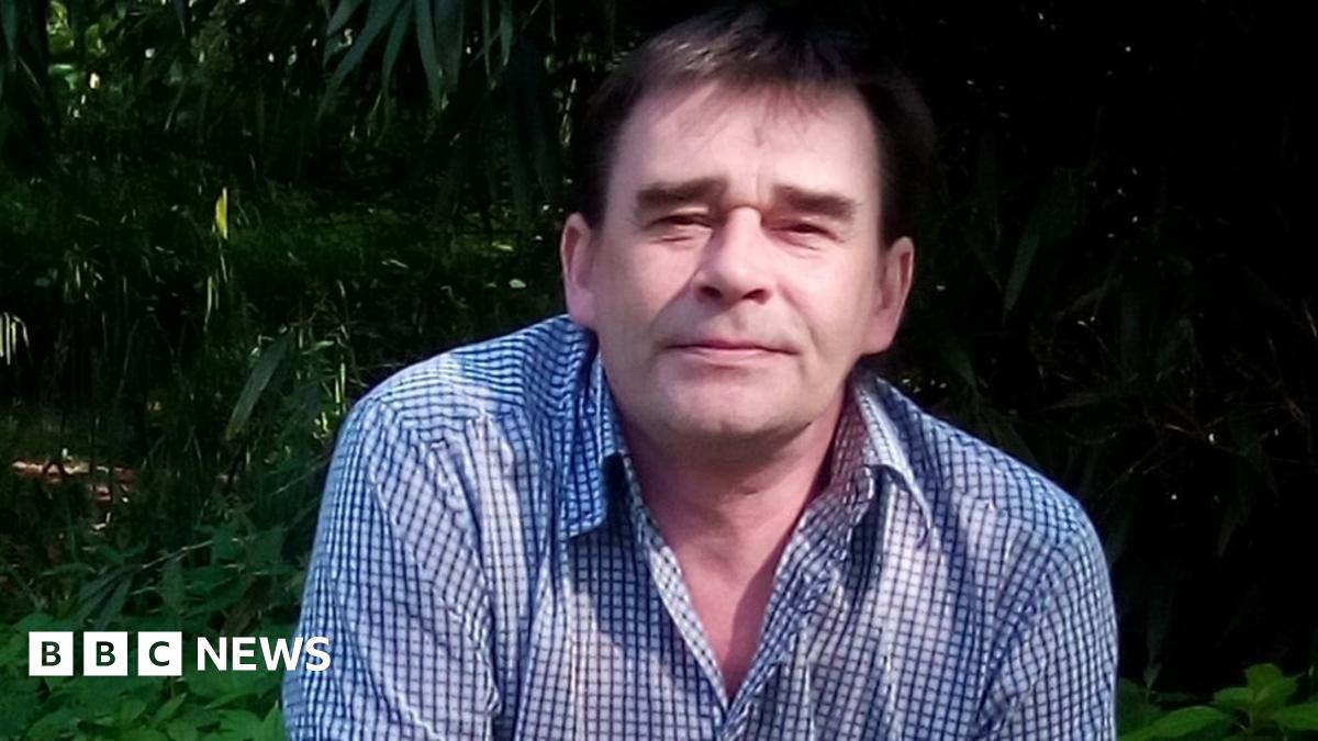 Man jailed for stabbing his lodger to death in Glasgow - BBC News