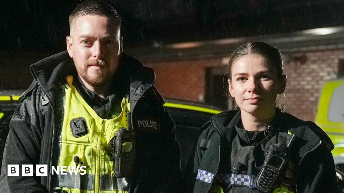 The police officers dealing with a surge in mental health call-outs ...