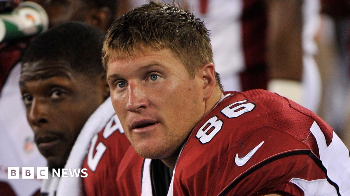Todd Heap, ex-NFL star, kills daughter, three, in truck accident - BBC News