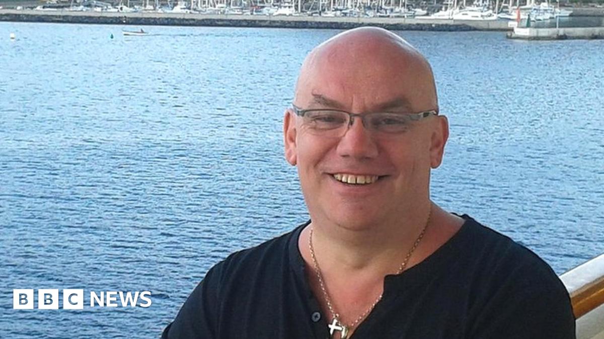 Cancer: Gay veteran sacked by RAF demands pension after diagnosis - BBC ...