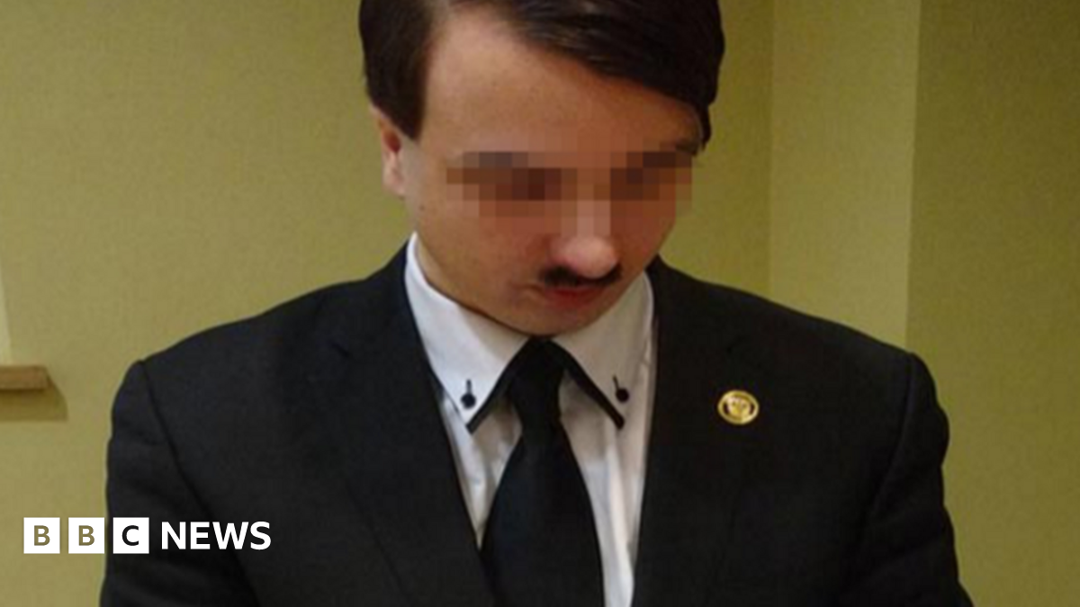 Hitler lookalike arrested in Austria - BBC News
