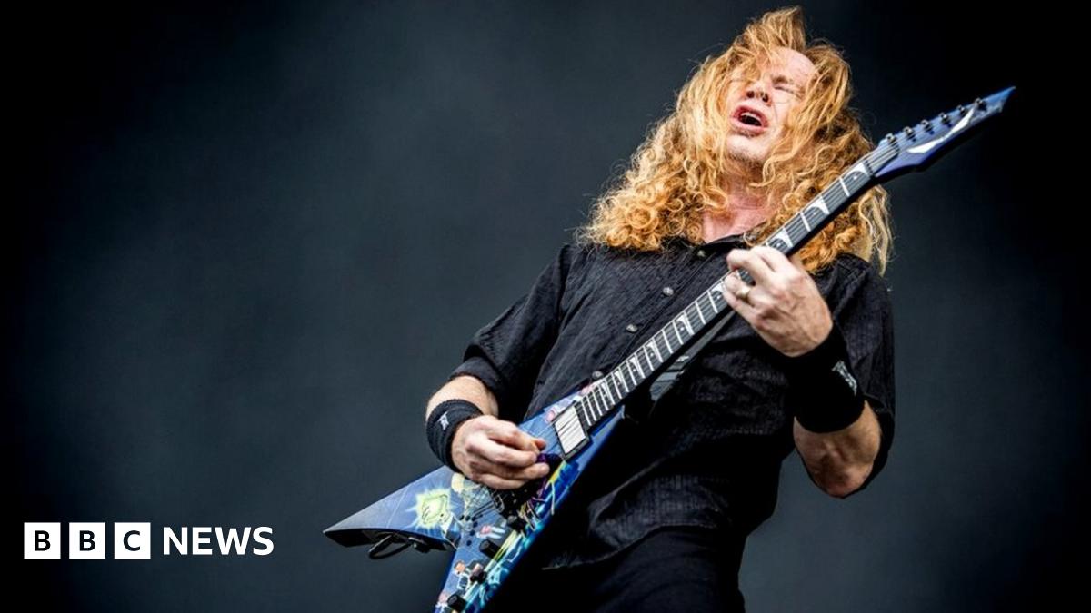 Dave Mustaine: Megadeth frontman diagnosed with cancer - BBC News