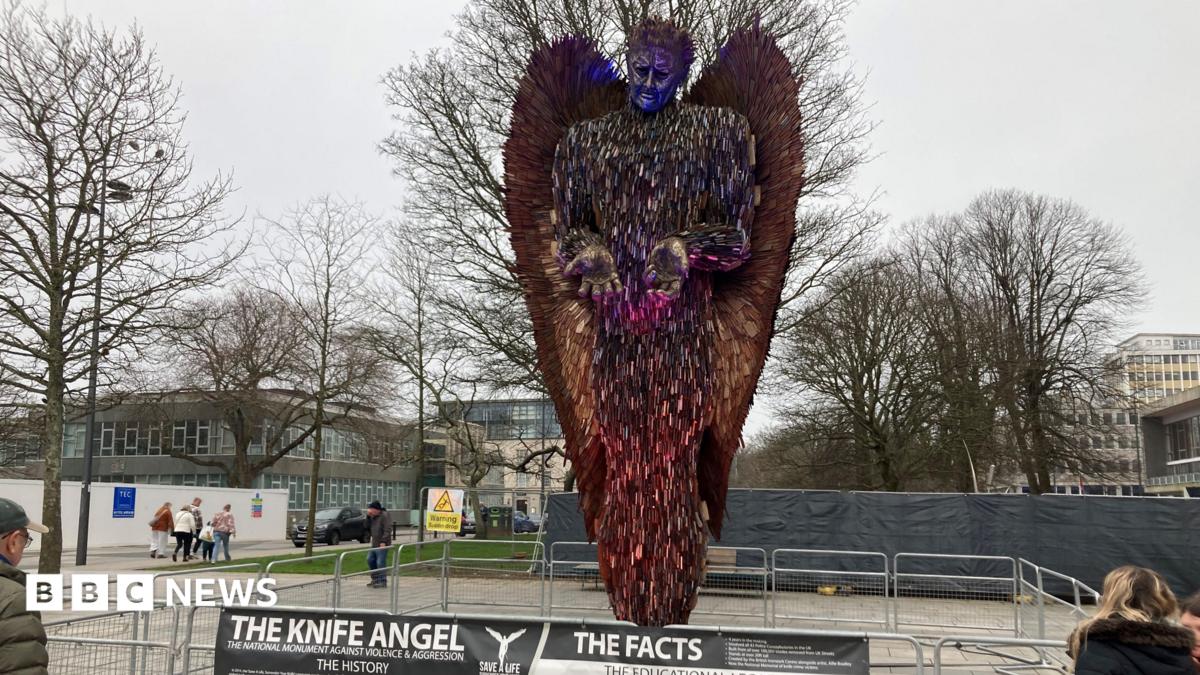 Arrest in Plymouth after sign for Knife Angel is spray-painted - BBC News