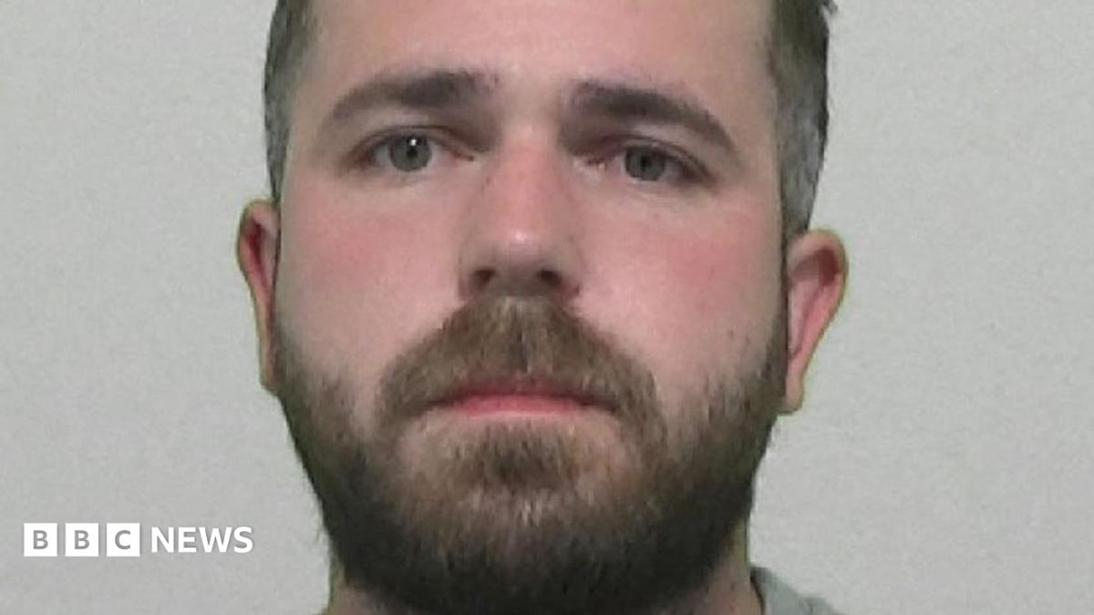 Sunderland man jailed for stabbing after cricket argument - BBC News