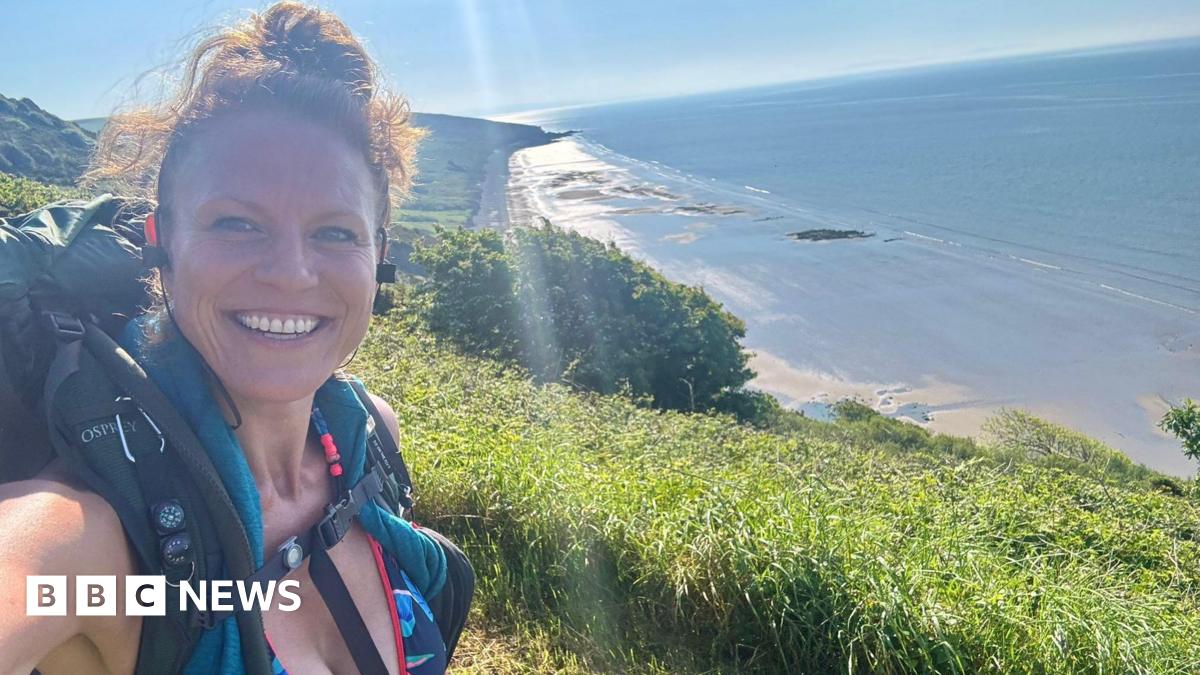 Essex woman wants to be 'first to walk coastline just on foot' - BBC News