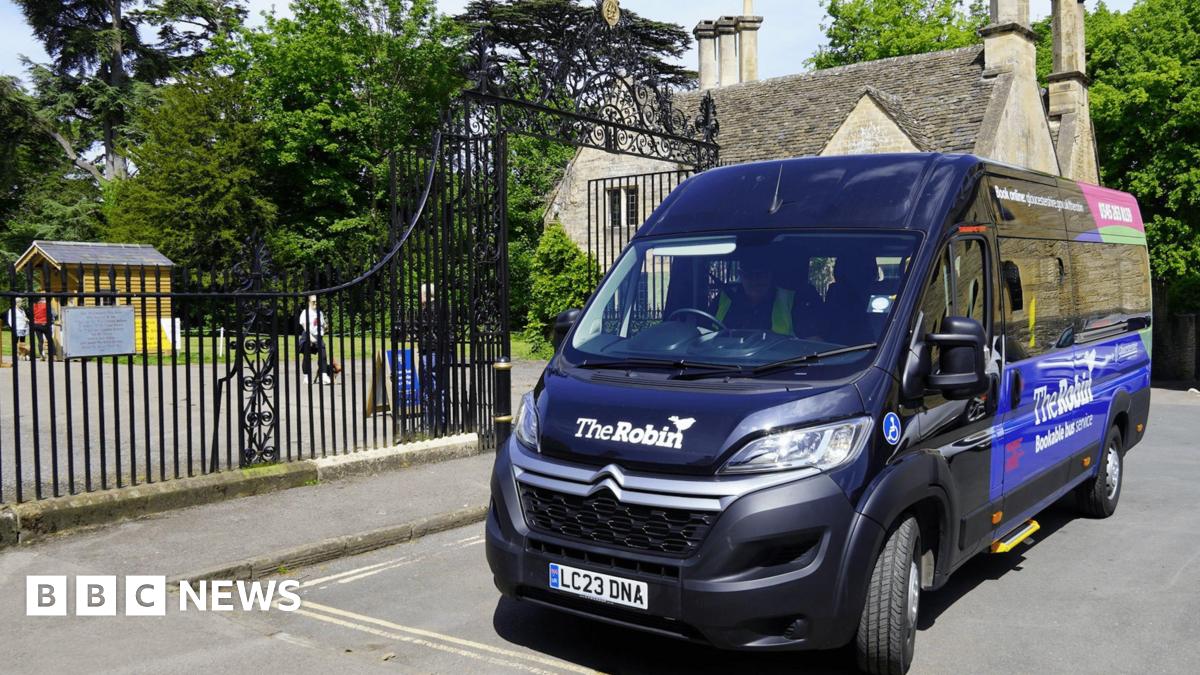 Bookable Robin bus expands for residents in Newent - BBC News