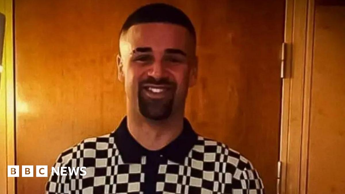 Swansea: Arrested man bit police, misconduct hearing told - BBC News