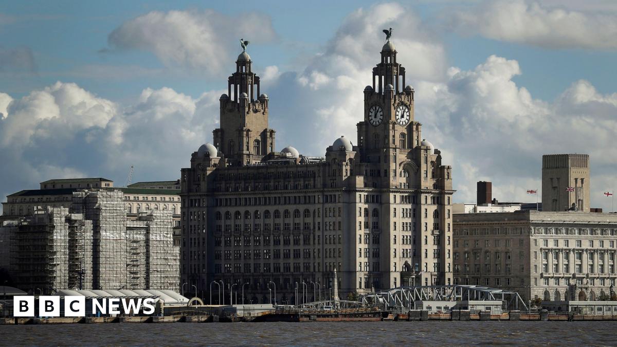 Plans to develop historic Liverpool waterfront submitted - BBC News
