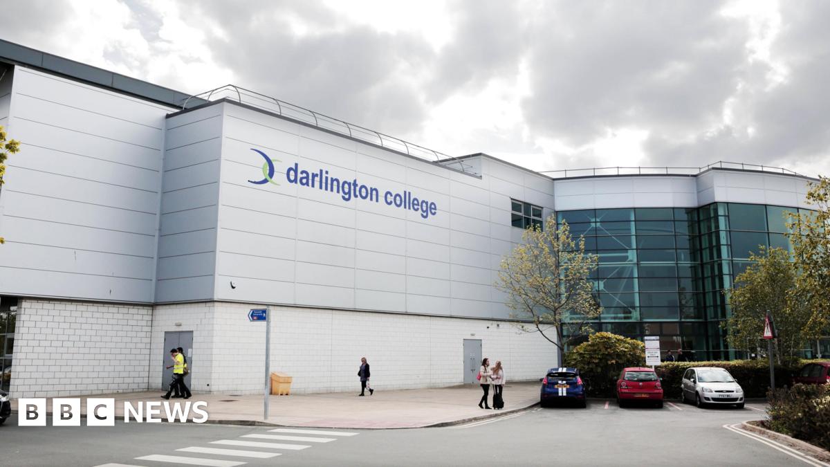 Darlington pre-16 college plan 'to help disengaged teens' - BBC News