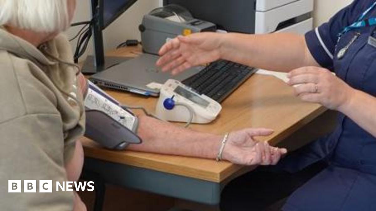 NHS Sussex launches blood pressure checks drive - BBC News
