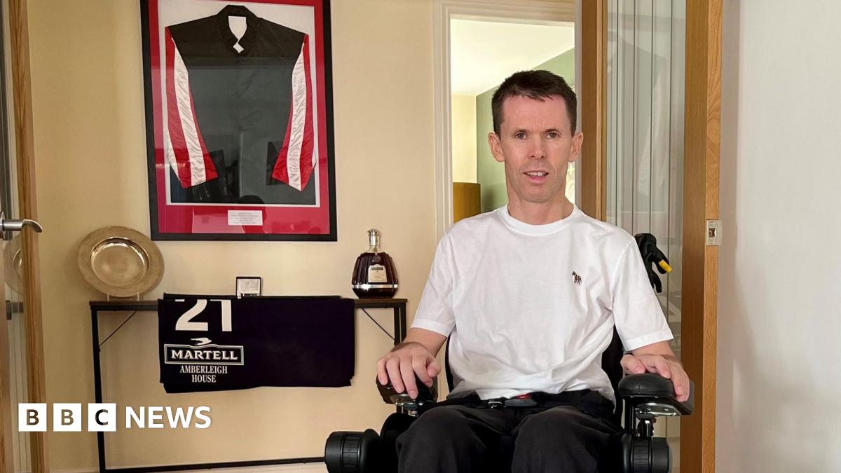 Paralysed jockey Graham Lee says 'without hope you have nothing' - BBC News
