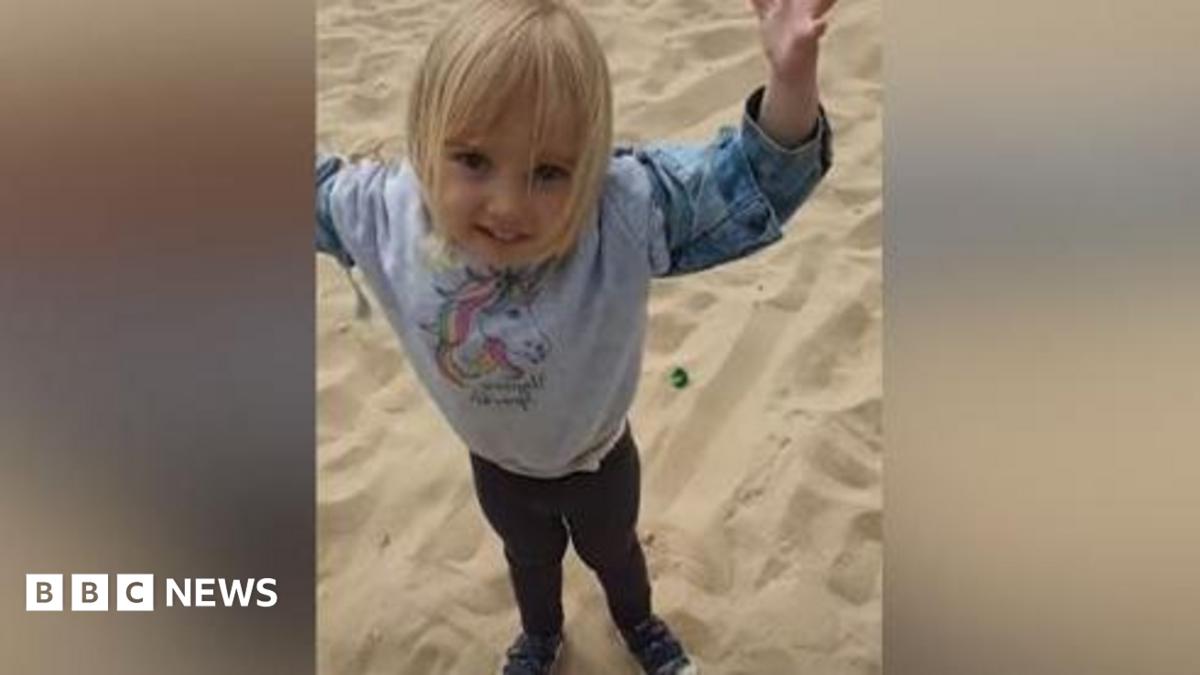 NSPCC calls for law change after murder of two-year-old girl - BBC News