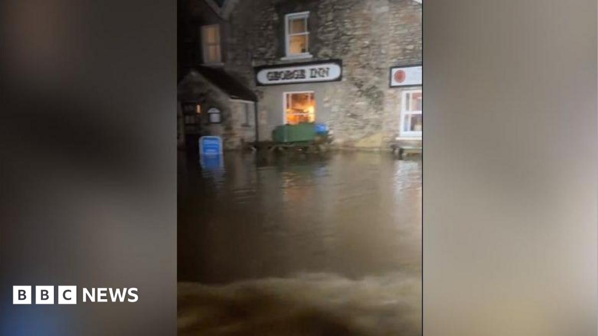 Somerset village still recovering after intense floods - BBC News