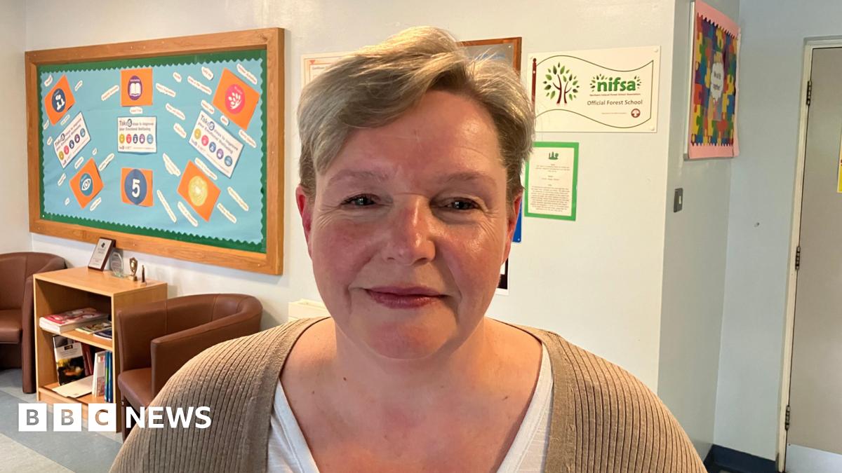 NI education: School support workers to strike over pay - BBC News