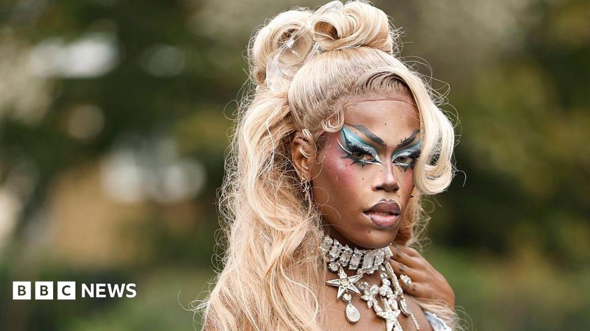Drag Race UK season 7: Ru Paul searches for next superstar - BBC News