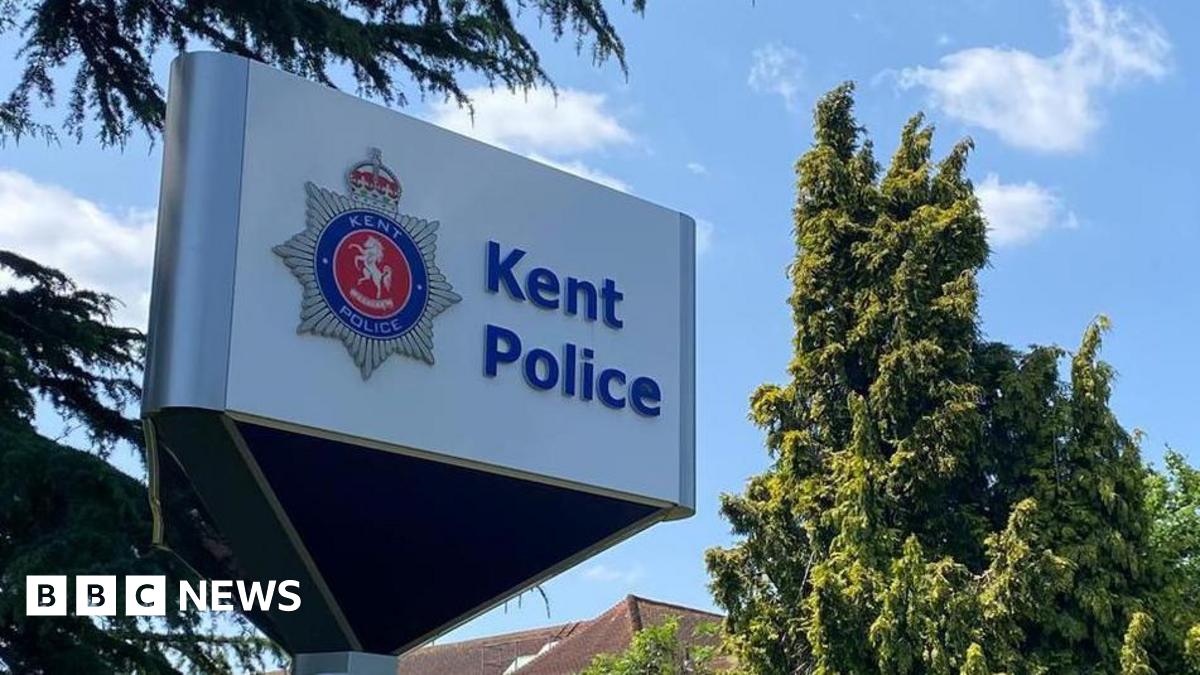 Men and boys charged in Gravesend rape case - BBC News