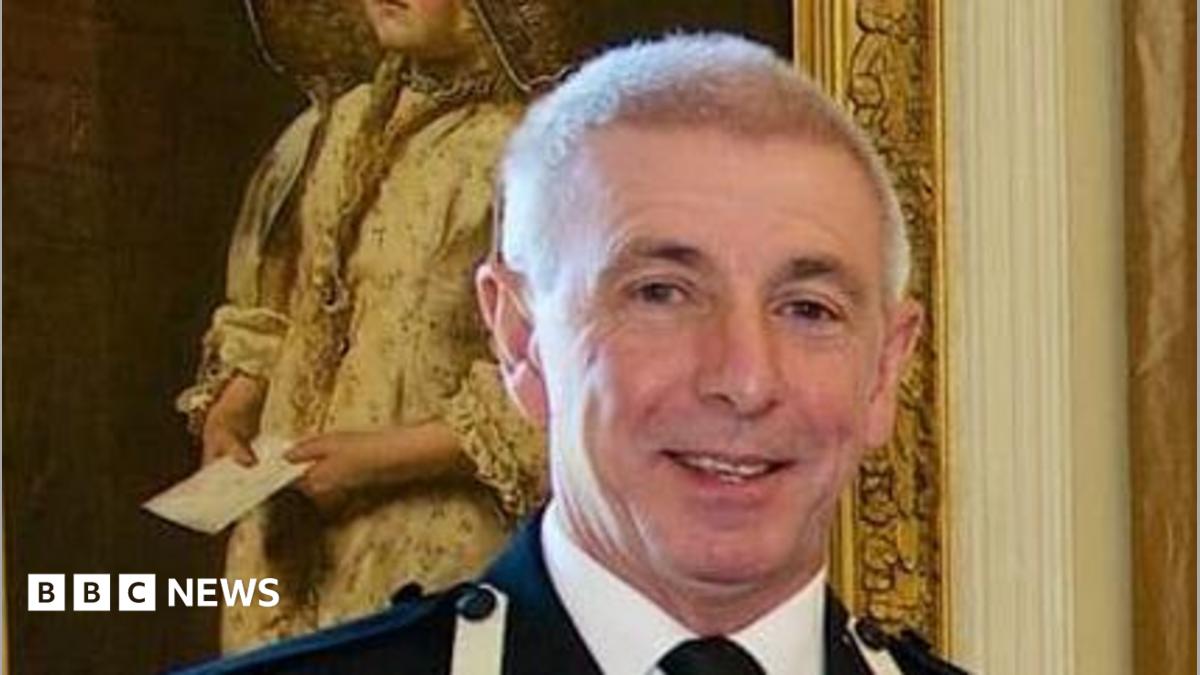 St John Ambulance member promoted to commander - BBC News