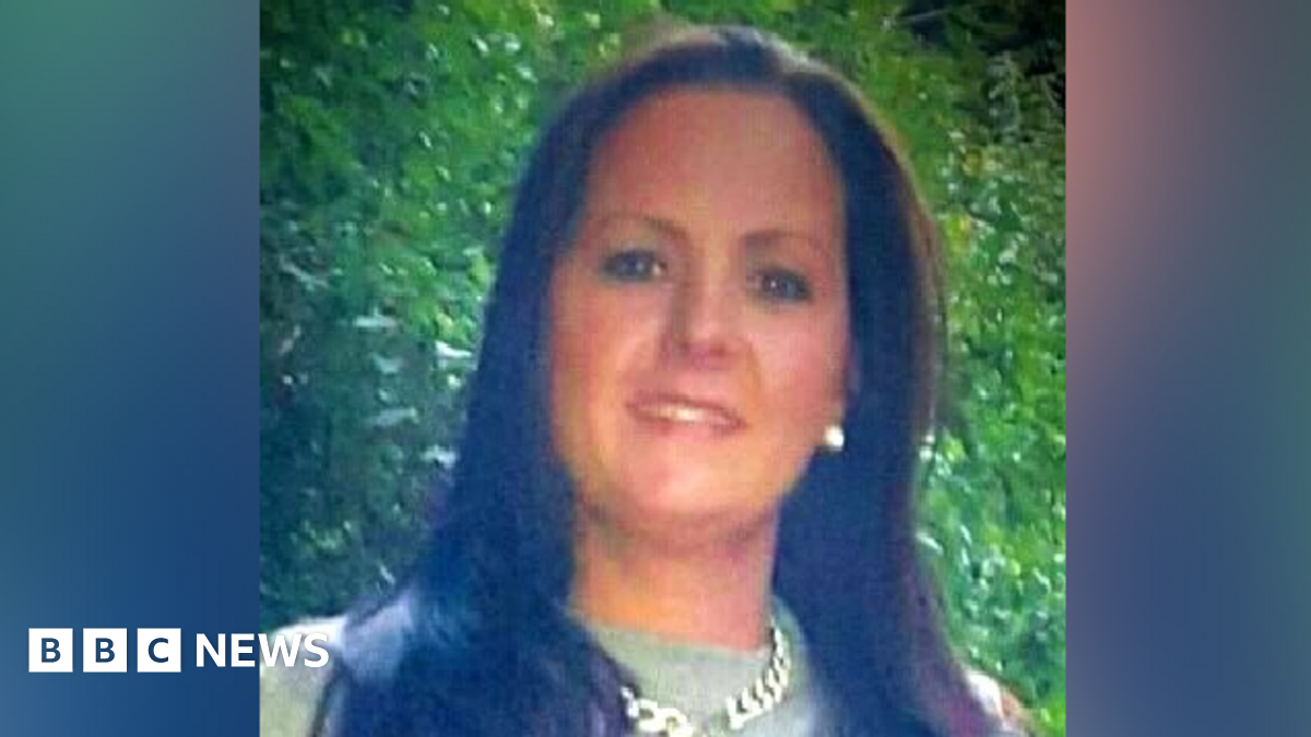 Cardiff: Man pleads not guilty to 'much loved' mum's murder - BBC News