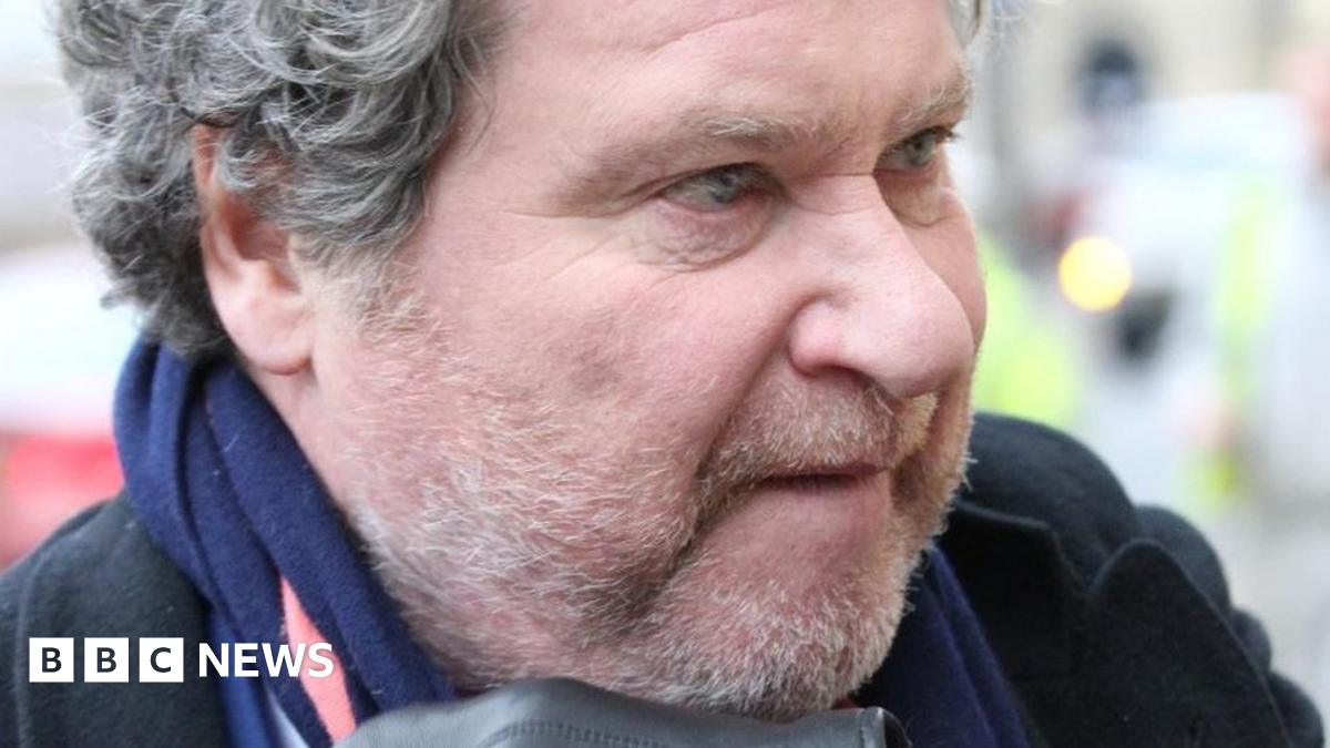 Rory McGrath admits harassing ex-lover in Cambridge - BBC News