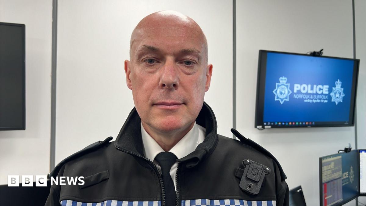 Norfolk Police introduces RCRP mental health initiative - BBC News