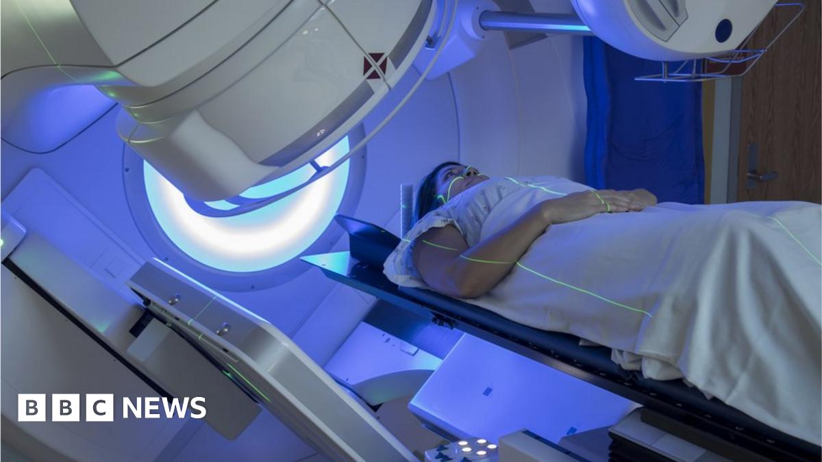 Scottish cancer patients to have dedicated support worker - BBC News