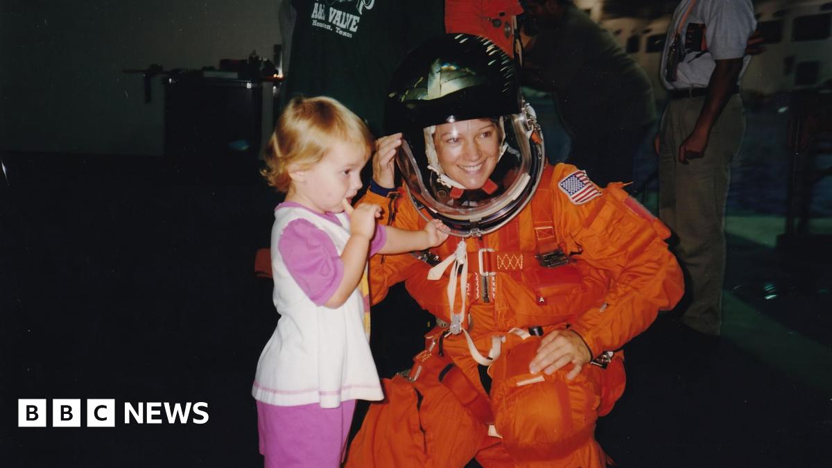 The trailblazer who made history as Nasa's first woman commander - BBC News
