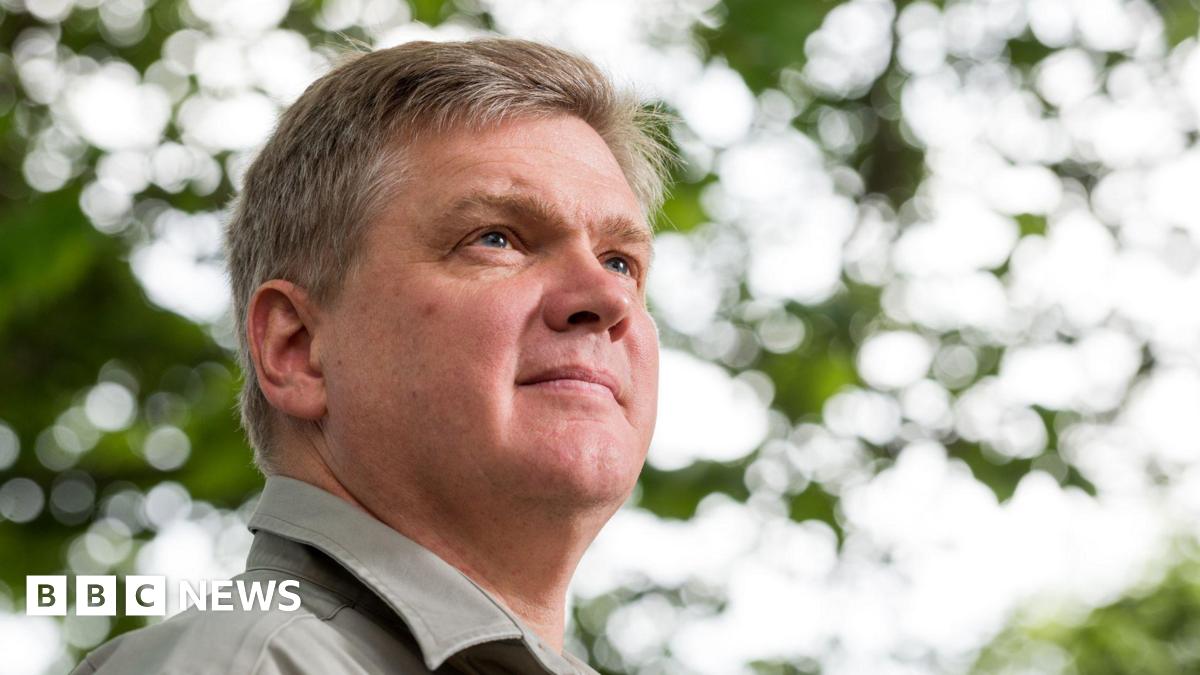 Survival expert Ray Mears to judge BBC's Make a Difference Awards - BBC ...