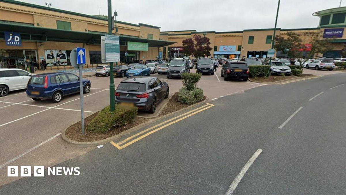 Basildon: Westgate Shopping Park revamp could see homes and hotel - BBC ...