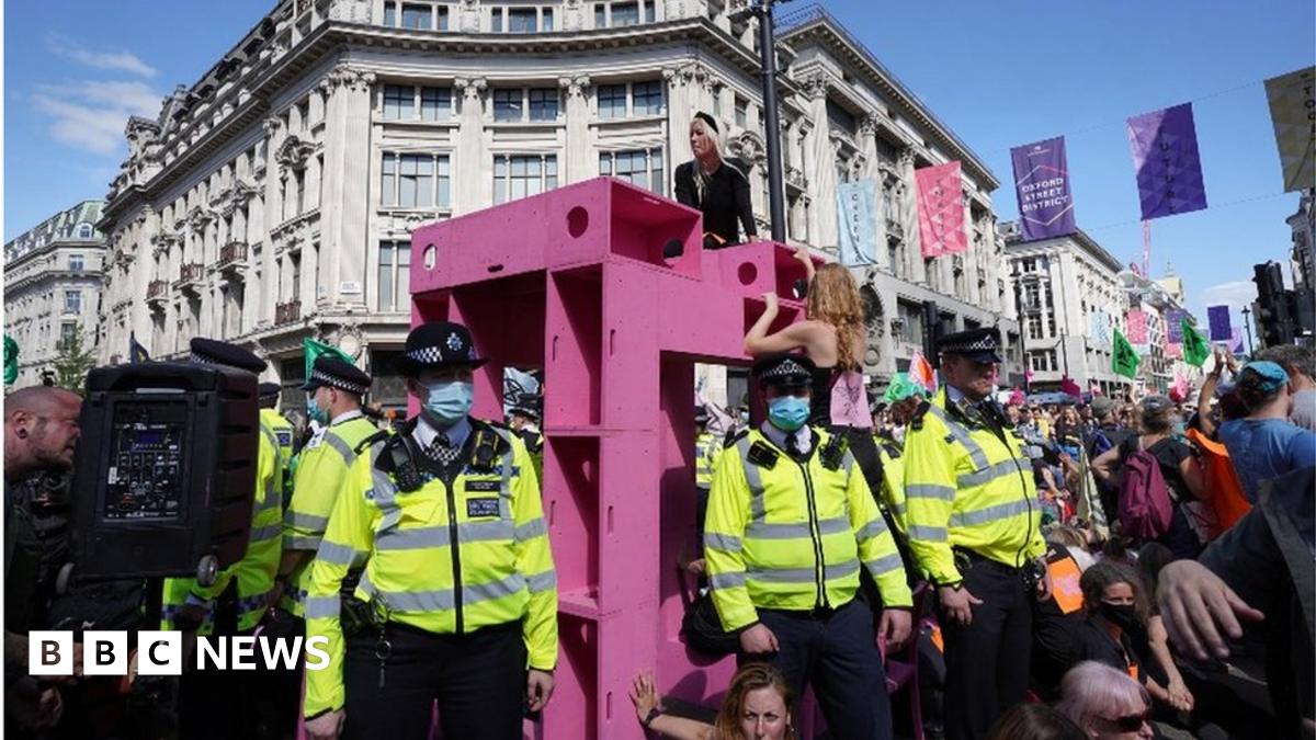 Extinction Rebellion: Nearly 200 arrests over four days - BBC News