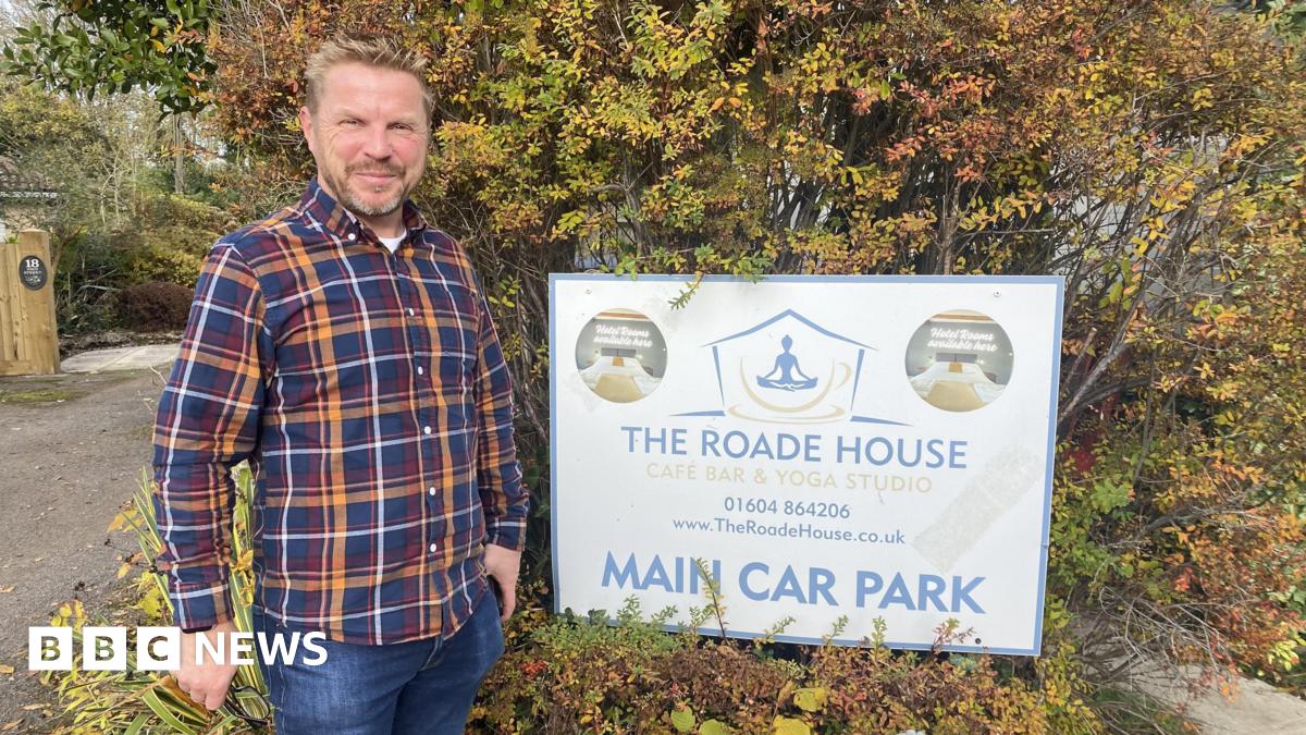 Roade House B&B features on Four in a Bed - BBC News