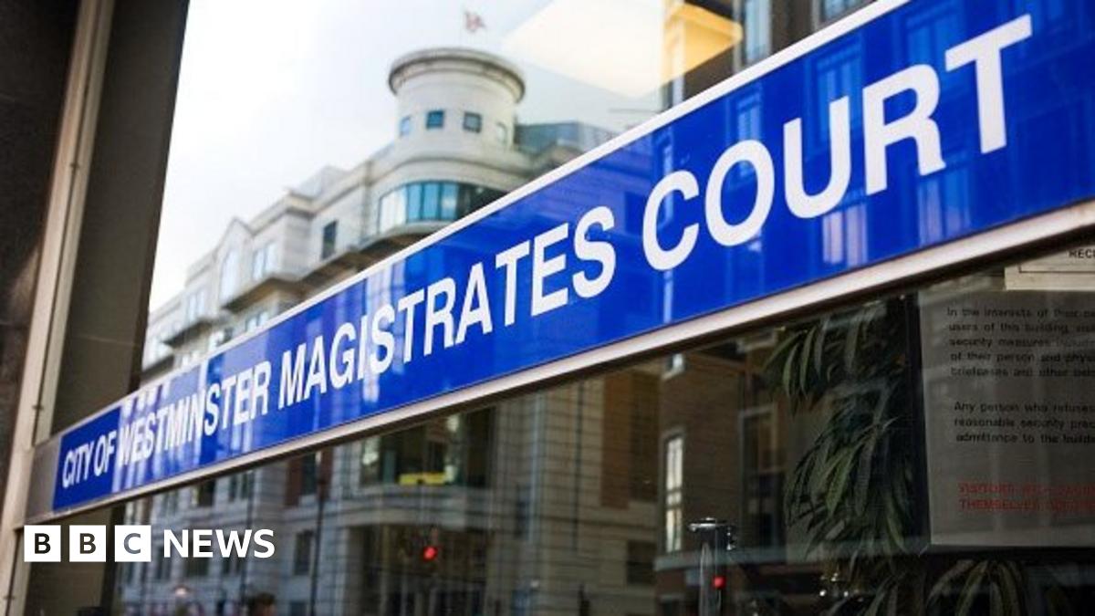 Cyclist death: Crowdfunded Gail Purcell prosecution reaches court - BBC ...