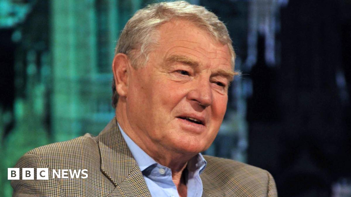Paddy Ashdown: Former Lib Dem leader being treated for cancer - BBC News
