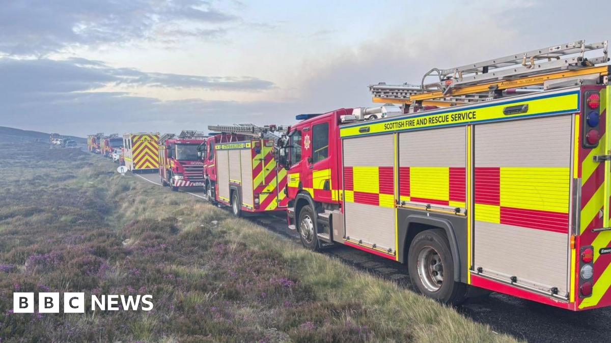 Highland wildfires were 'biggest in Scotland's history' - BBC News