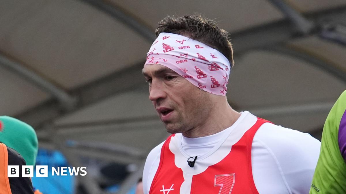 Kevin Sinfield completes 230-mile run for MND - BBC News
