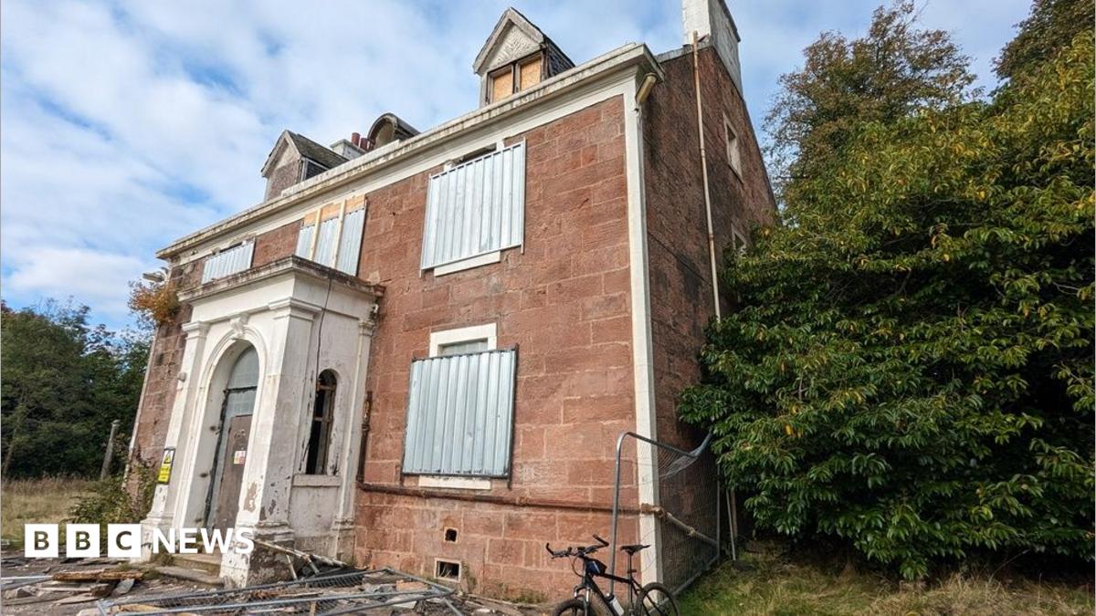 Company pledges to rebuild Alloa listed manor it demolished unlawfully ...