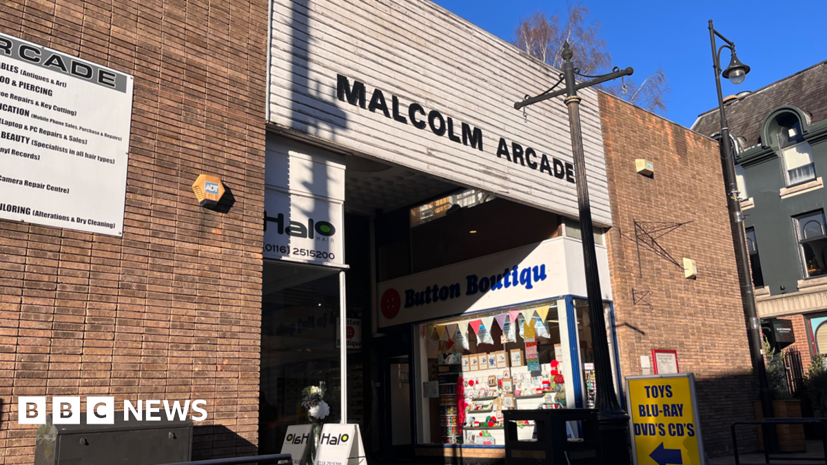 Leicester: Council scraps plan for Malcolm Arcade revamp - BBC News