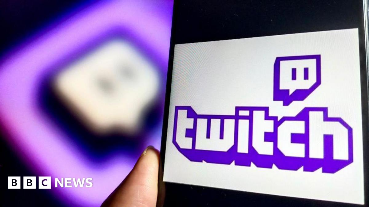 Asmongold: Twitch streamer suspended after Palestinian rant - BBC News