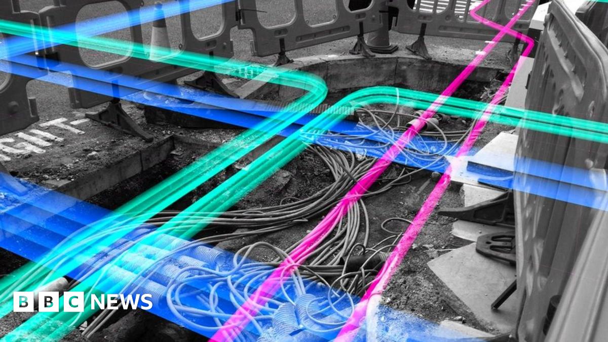 Digital map created of UK's underground pipes and cables - BBC News