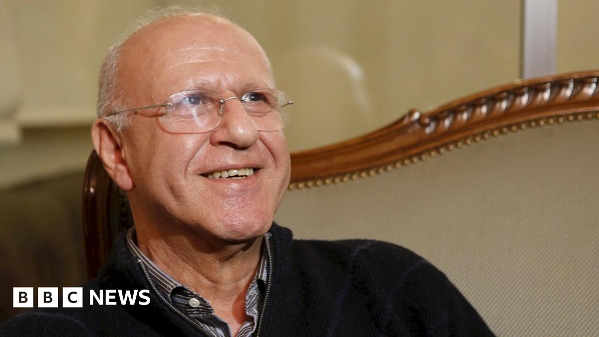 Lebanon ex-minister Michel Samaha jailed for plotting attacks - BBC News