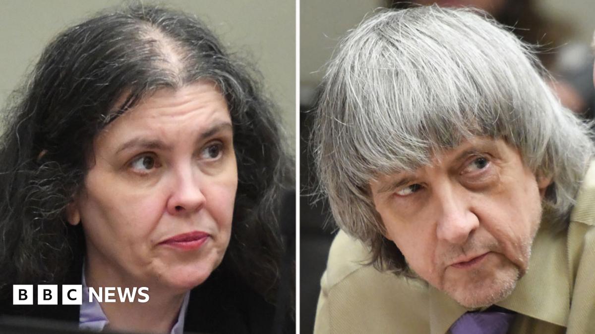 Turpin trial: Couple jailed for life for 'inhuman' child abuse - BBC News