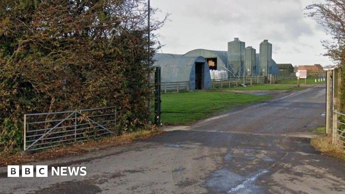 Council objects to waste site plan at Strubby airfield, Woodthorpe ...