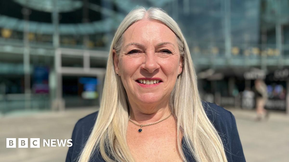 Norfolk County Council 'could go bust' without government help - BBC News