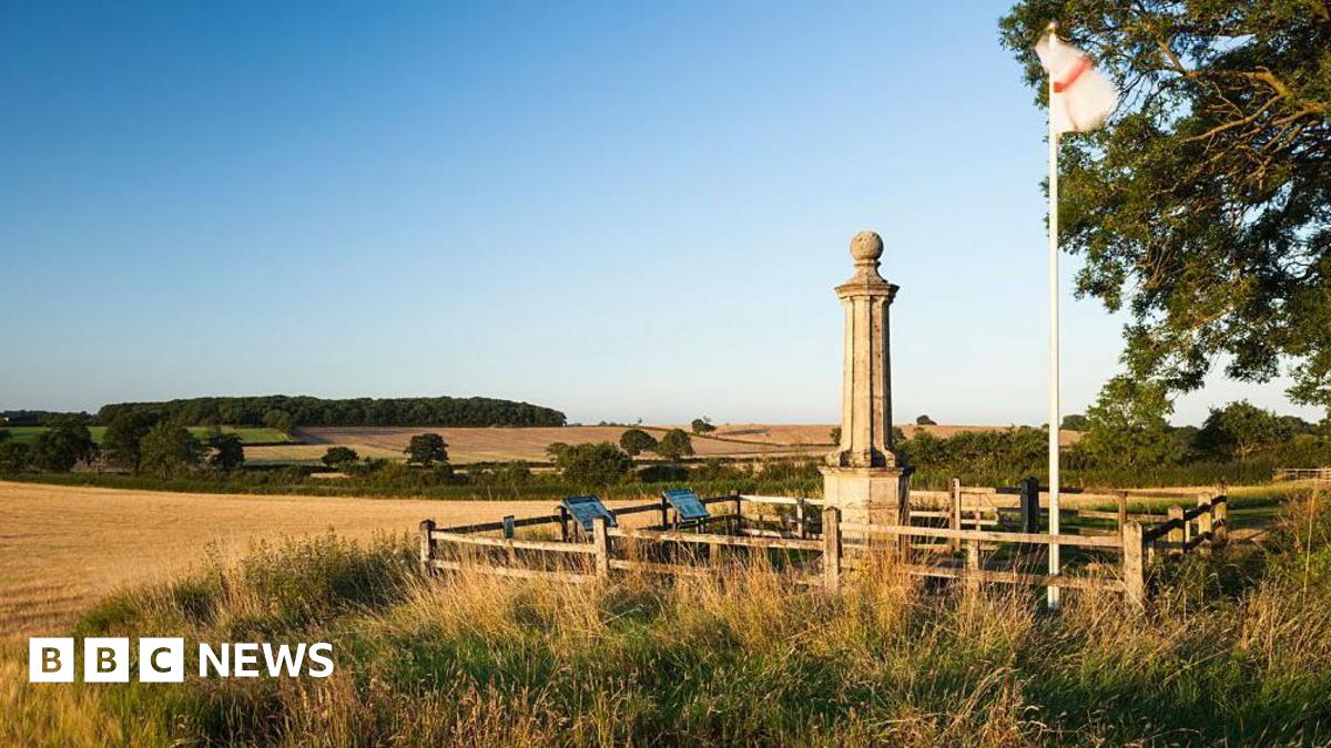 Charity given £100,000 for Battle of Naseby project - BBC News