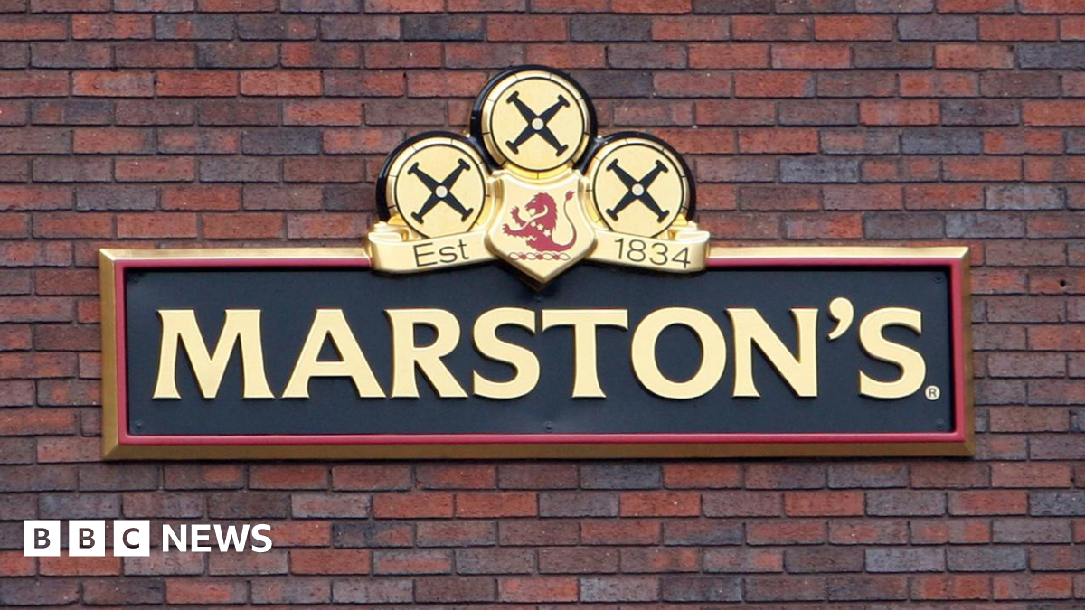 Marston's sells stake brewing firm to Carlsberg for £206m - BBC News