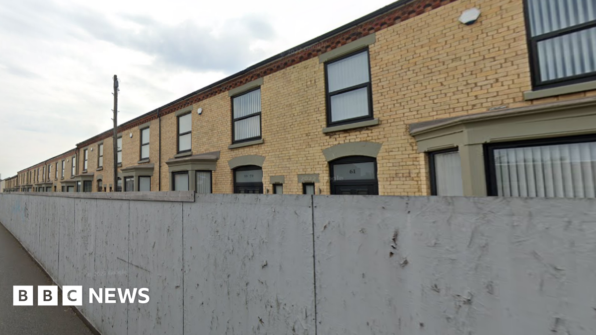 Judge says Liverpool taxpayers' cash 'wasted' on housing row - BBC News