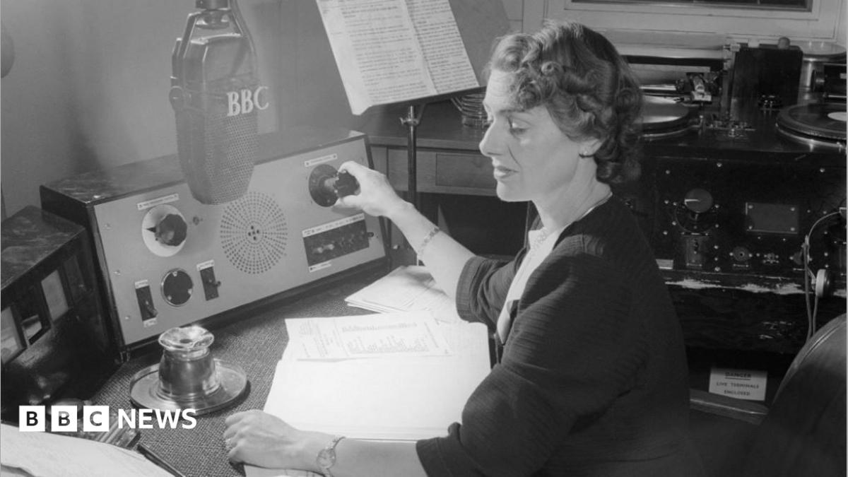 BBC Bristol celebrates 90 years of broadcasting - BBC News