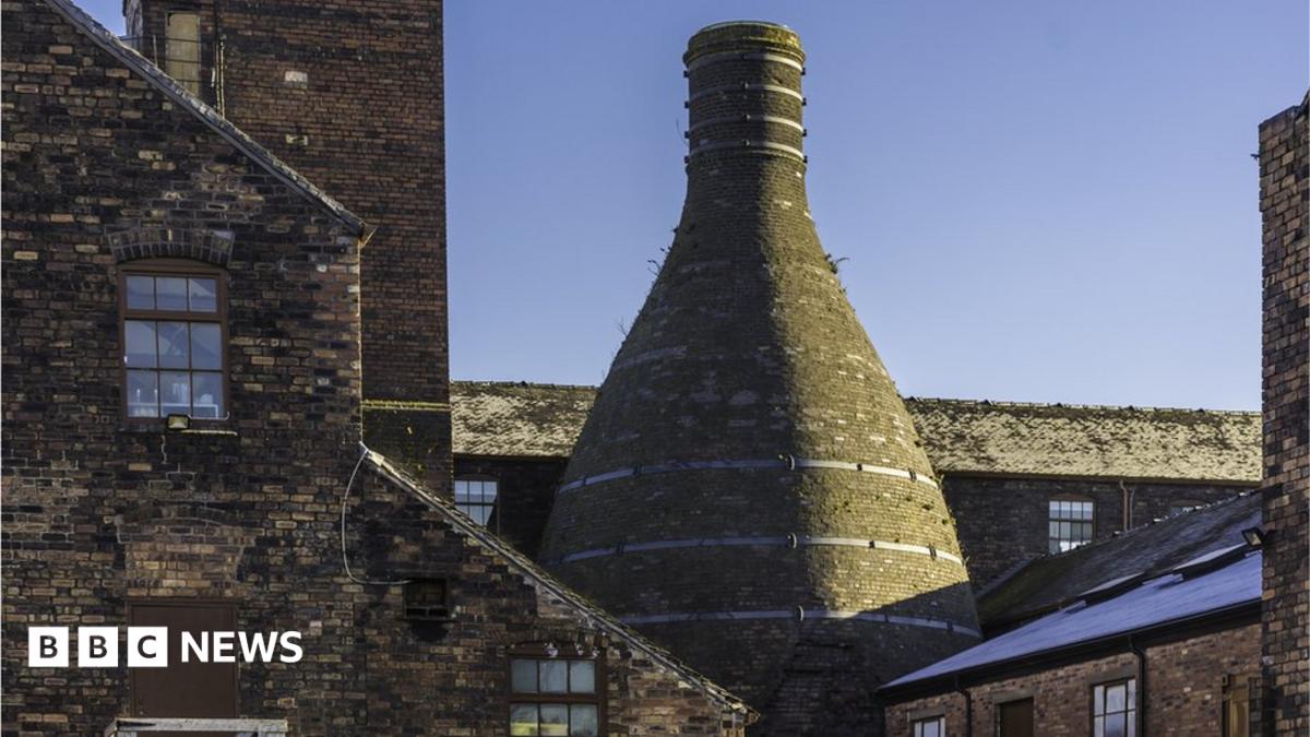 Stoke-on-Trent plans to celebrate 100 years of city status - BBC News