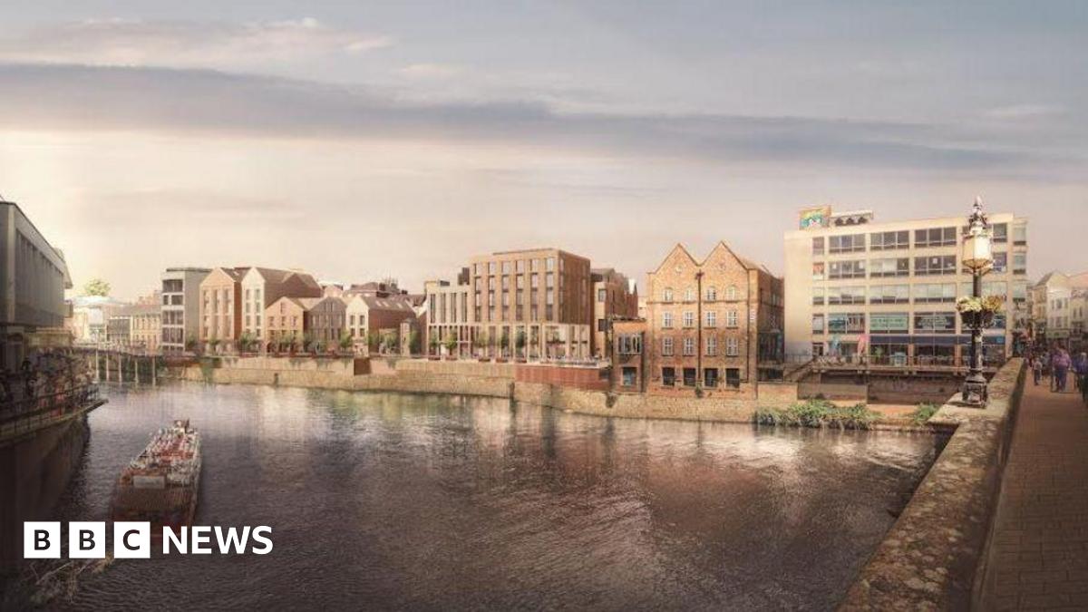 York historic street riverside plan revamp given go ahead - BBC News